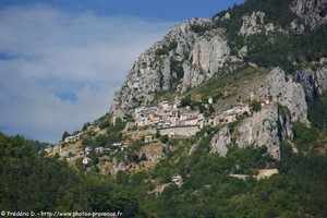 Roubion, commune des Alpes-Maritimes et station du Mercantour